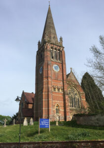 Lyndhurst - Brockenhurst New Forest loop walk with map and description